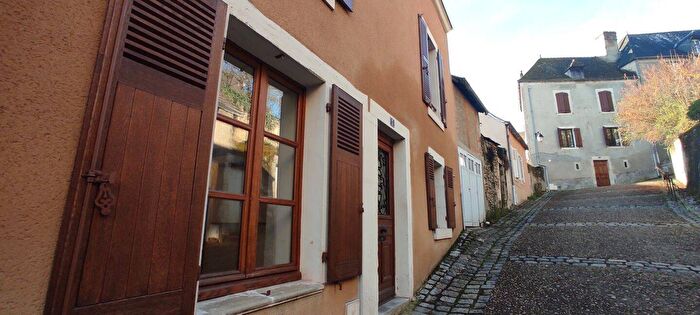 Maison à louer - Argenton-sur-Creuse - 5 pièces - 4 chambres