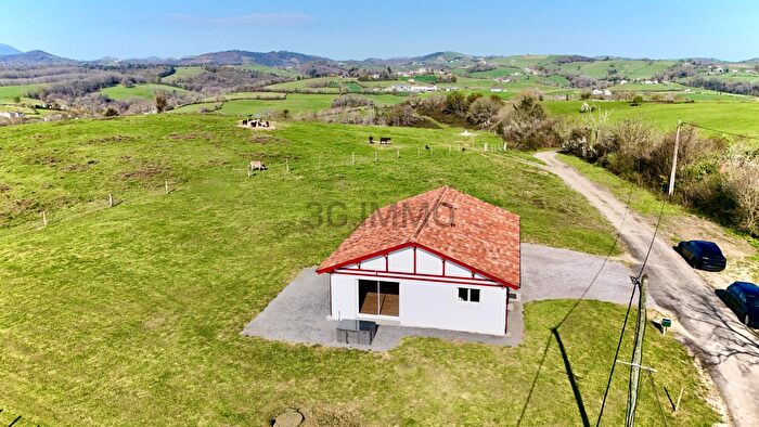 Maison à vendre - Saint-Palais - 4 pièces - 3 chambres