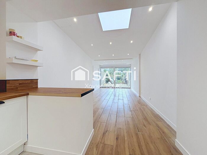 Lens, Est - Maison 4 pièces à vendre