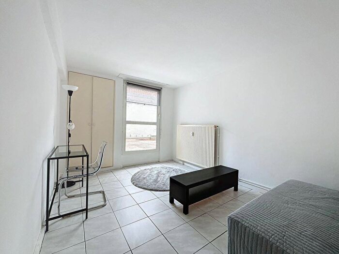 Appartement à louer - Mon Désert-Jeanne dArc, Nancy - 1 pièce