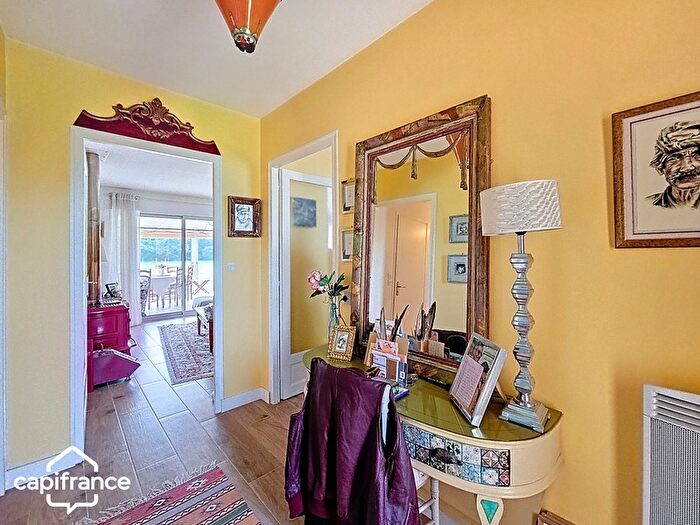 Maison 7 pièces à vendre à Sainte-Radegonde