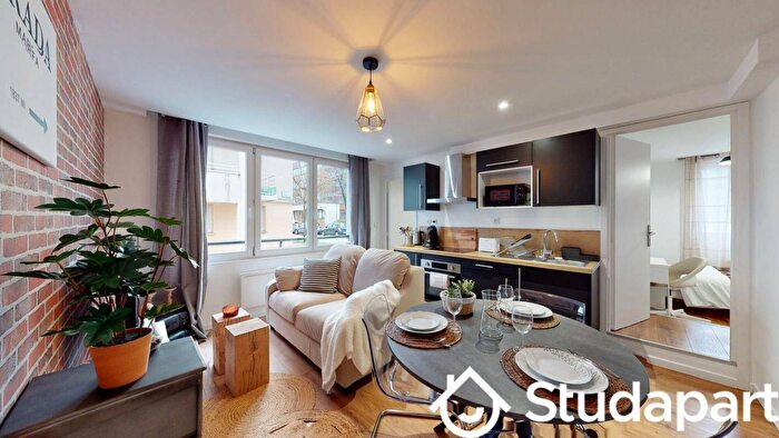 Appartement à louer - Centre Ville-Rive Gauche, Rouen - 1 pièce - 2 chambres