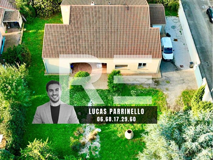 Maison à vendre - Caissargues - 6 pièces - 4 chambres