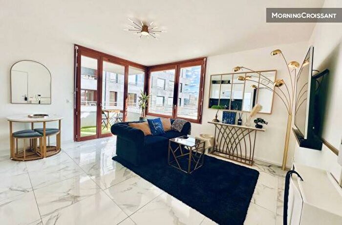 Appartement à louer - La Plaine Saint-Denis - 2 pièces - 1 chambre