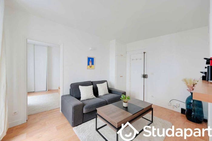 Appartement 1 pièce à louer à Faubourg du Temple-Hôpital Saint Louis, Paris 10ème arrondissement