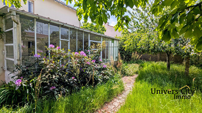 Saint-Sébastien-sur-Loire, Est - Maison 6 pièces à vendre