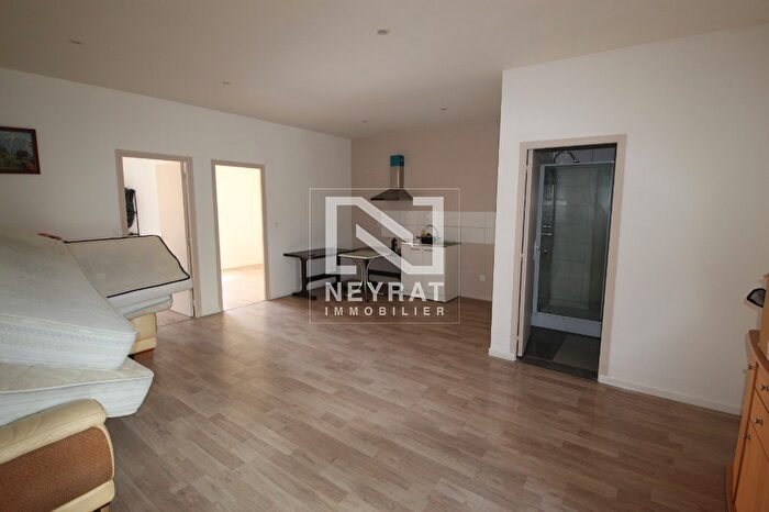 Appartement à louer - Louhans - 3 pièces - 2 chambres