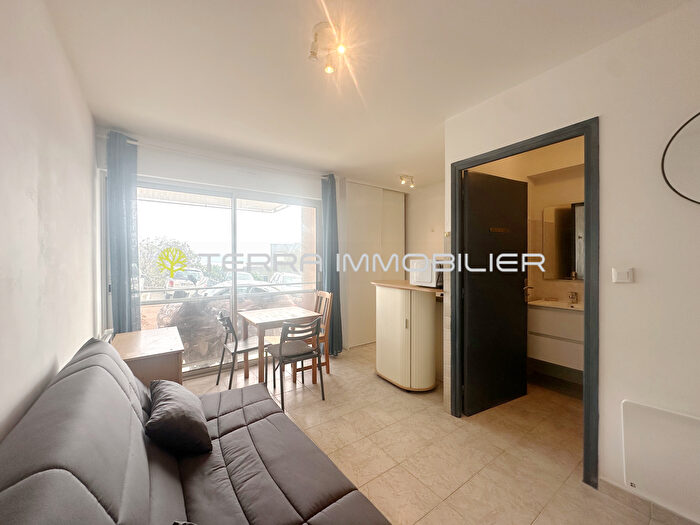 Appartement 1 pièce à louer à Ajaccio, Les Cannes