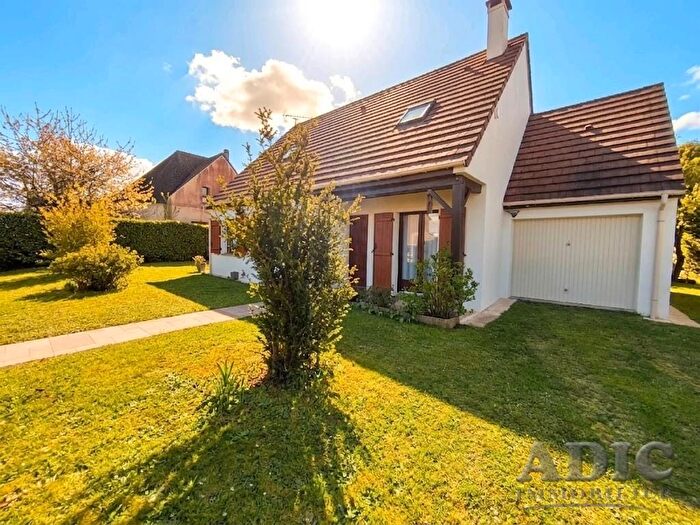 Maison à vendre - Saint-Pathus - 5 pièces - 4 chambres