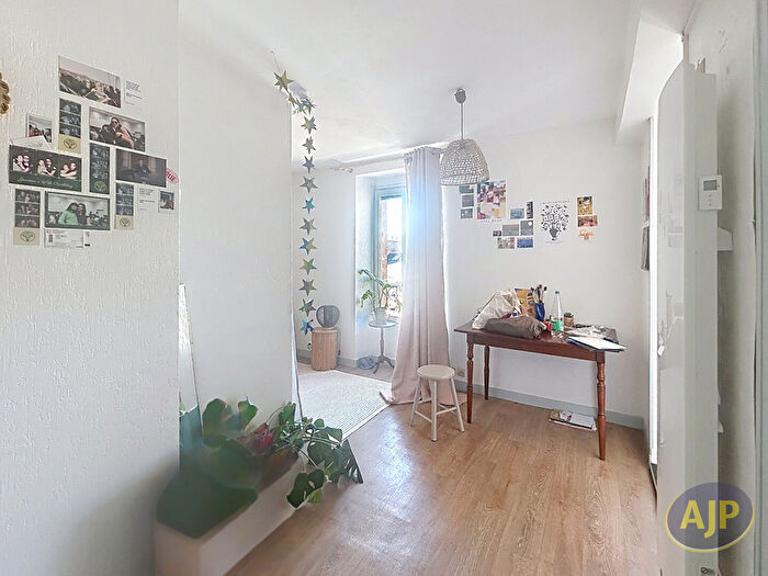 Appartement 1 pièce à vendre à Quartiers Sud-Ouest, Sacrés Coeurs