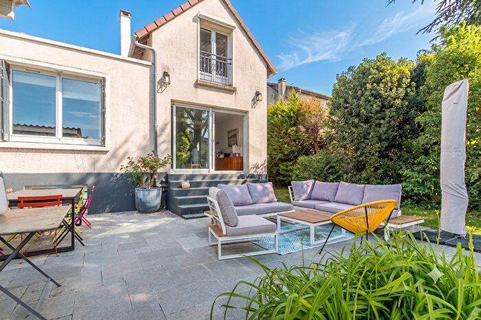 Maison 7 pièces à vendre à Rueil-Malmaison, Buzenval