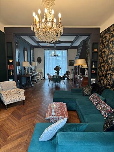 Maison à vendre - Trucy-lOrgueilleux - 8 pièces - 7 chambres