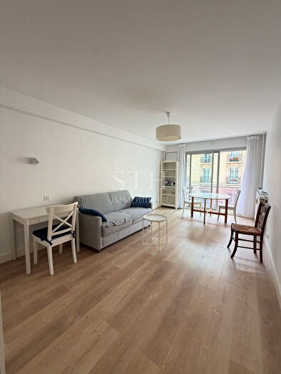 Appartement 2 pièces à Paris 16ème, Auteuil-Nord, Jasmin, Mirabeau, à louer