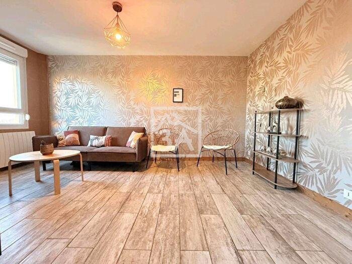 Appartement à vendre - Grande-Synthe - 6 pièces - 3 chambres