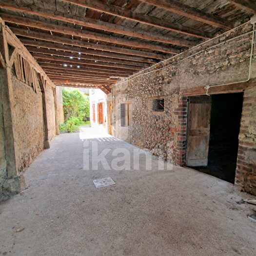 Maison à vendre - Tullins - 5 pièces - 2 chambres