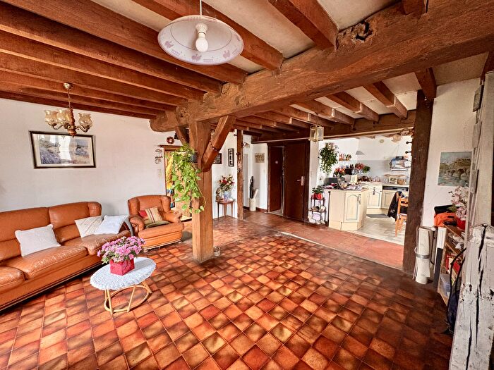 Les Bordes : Maison 5 pièces à vendre
