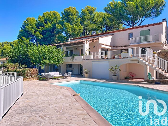 Maison à vendre - La Ciotat, Fontsainte - 10 pièces - 6 chambres