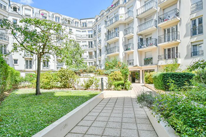 Saint-Maurice, Ecluse : Appartement 3 pièces à vendre