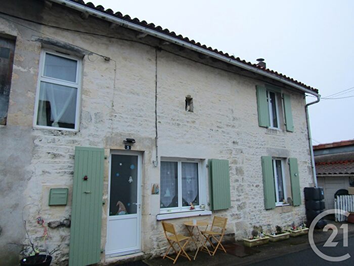 Maison à vendre - Sauzé-Vaussais - 3 pièces - 1 chambre