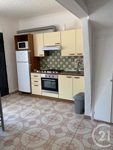 Connaux : Appartement 1 pièce à louer