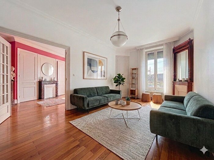 Appartement à vendre - Lyon e , Jean Macé - 4 pièces - 3 chambres