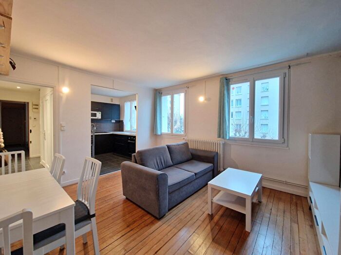 Appartement à louer - Saint-Étienne, La Dame Blanche, La Richelandière, Montplaisir, Monthieu - 3 pièces - 2 chambres