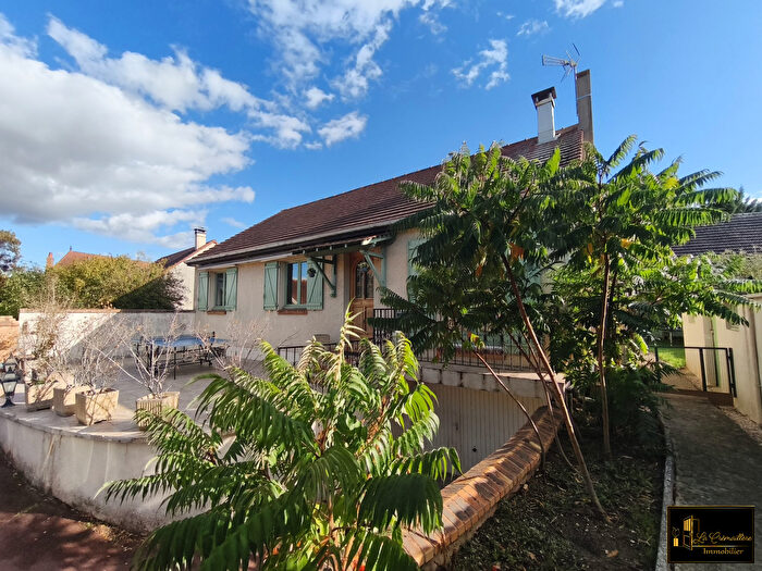 Maison 4 pièces à Roinville, à vendre