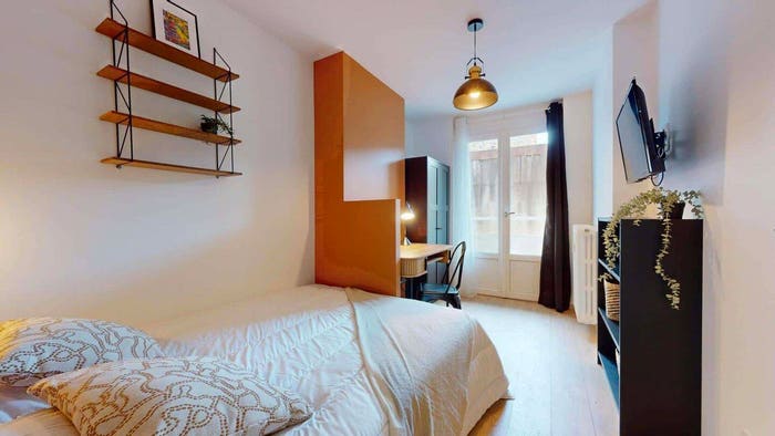 Appartement 1 pièce à Badouillère-Saint Roch-Valbenoîte, Saint-Étienne, à louer