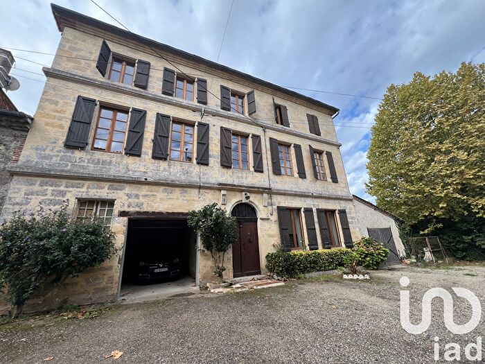 Maison à vendre - Saint-Sixte - 8 pièces