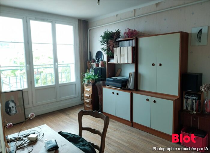 Appartement 4 pièces à Quartiers Ouest, Arsenal, Redon, à vendre