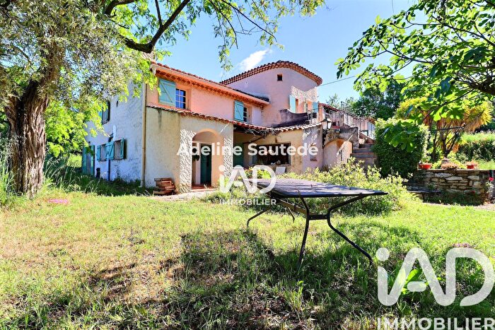 Maison 9 pièces à vendre - Saint-Cyr-sur-Mer, Gare, La Miolane, Bel-Air