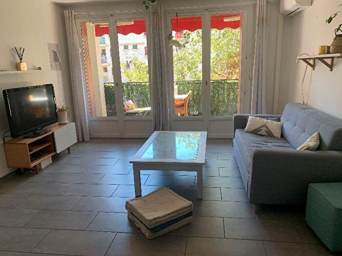 Appartement 3 pièces à louer - Aix-en-Provence, Pont de l'Arc