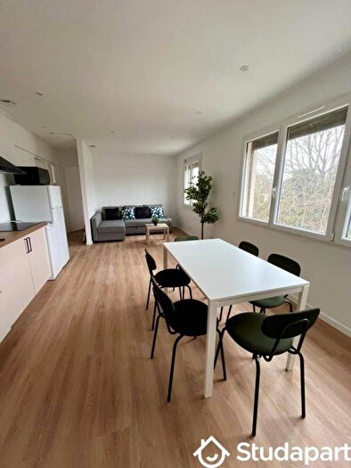 Appartement 1 pièce à louer à Calvaire-Saint Pierre