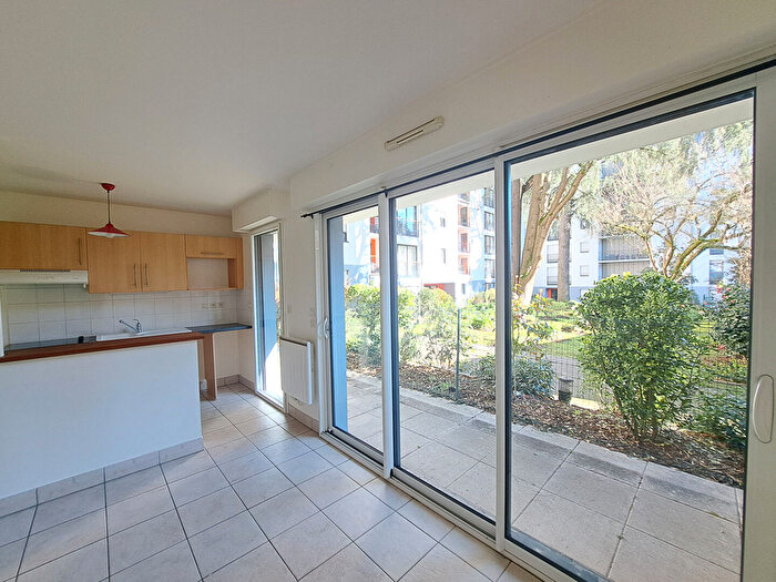 Appartement à louer - Nantes, Saint-Clément, Jardin des plantes, Caserne Lamoricière - 2 pièces - 1 chambre