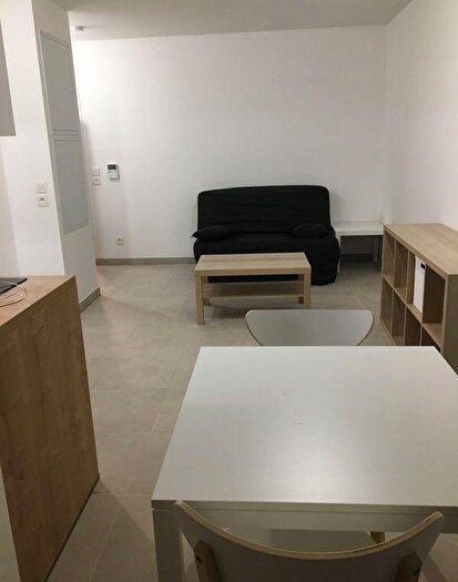 Appartement à louer - Levallois-Perret - 1 pièce