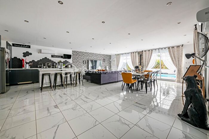 Maison à vendre - Sens, Les Chaillots - 6 pièces - 4 chambres