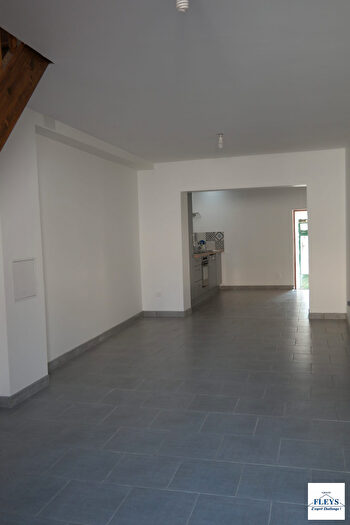 Maison 2 pièces à Grisolles, à louer