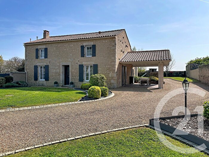 Maison à vendre - Sainte-Gemme-la-Plaine - 7 pièces - 5 chambres