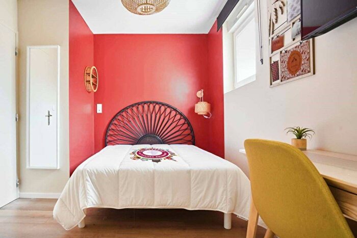 Appartement 1 pièce à Centre Ville, Reims, à louer