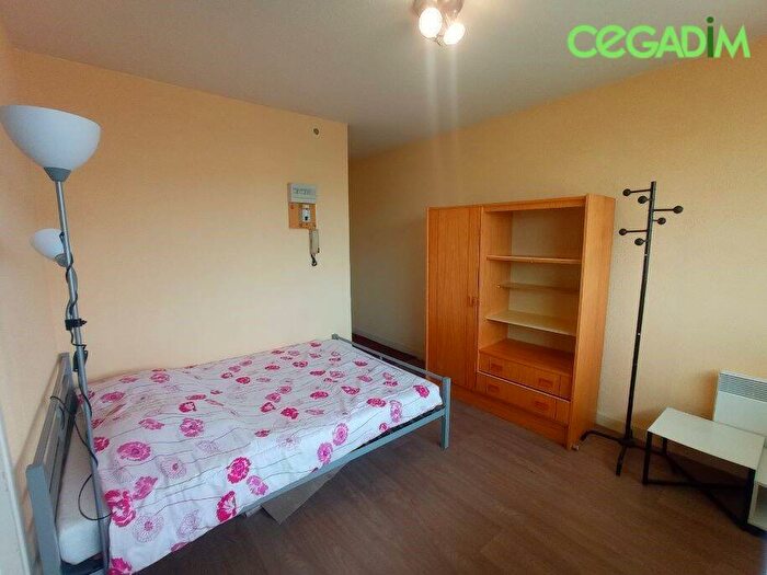 Appartement à louer - A Duclos, Clermont-Ferrand - 1 pièce