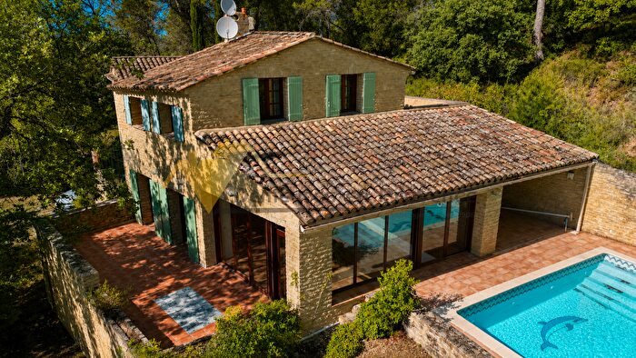 Maison 5 pièces à Saint-Marcellin-lès-Vaison, à vendre