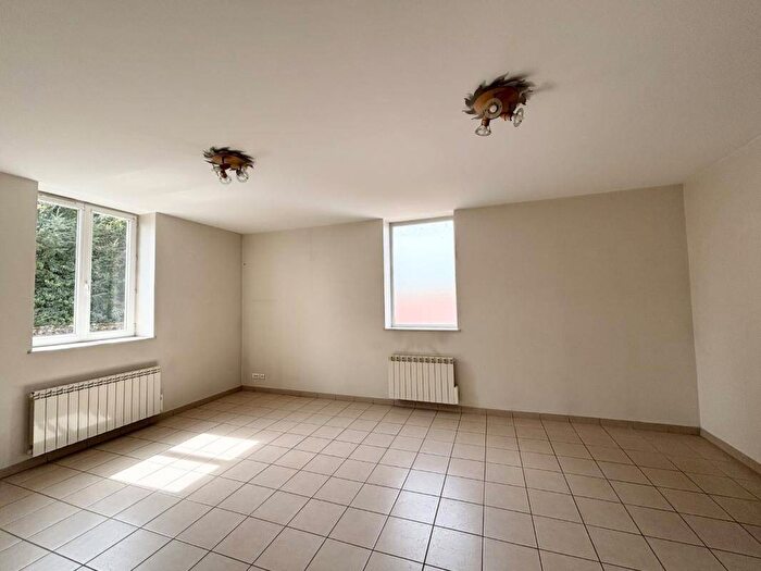 Appartement 4 pièces à louer à Saint-Georges-de-Reneins