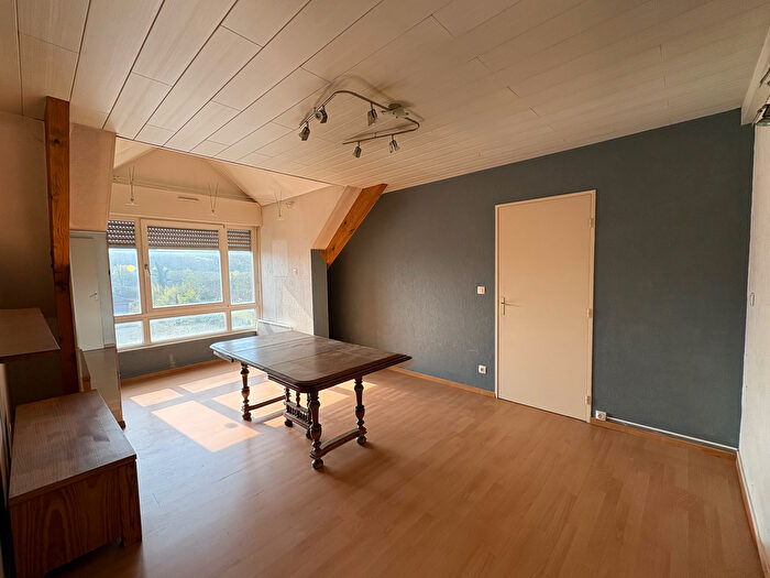 Appartement à vendre - Bouzonville - 2 pièces - 1 chambre