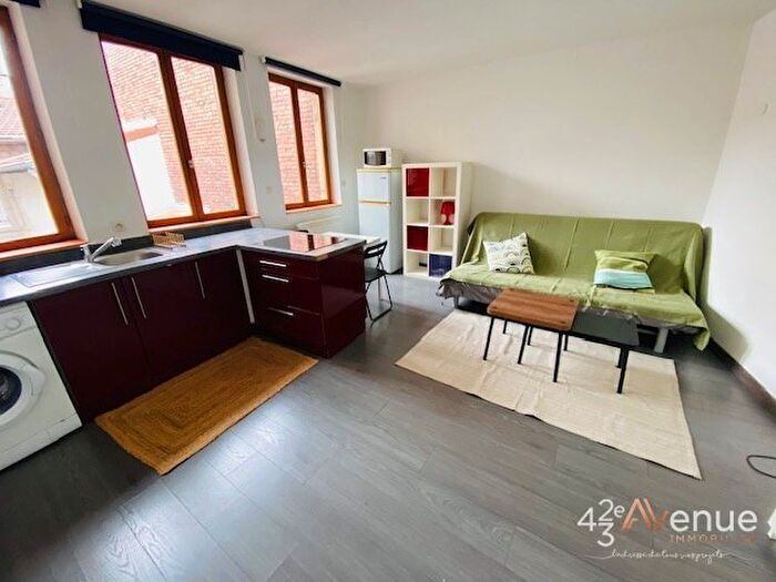 Appartement à louer - Saint-Étienne, Centre-ville, Peuple, Chavanelle - 1 pièce