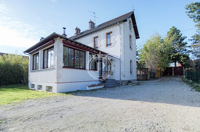 Maison à vendre - Beauchamp - 10 pièces - 6 chambres