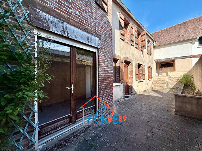 Maison 7 pièces à Villiers-sur-Tholon, à vendre
