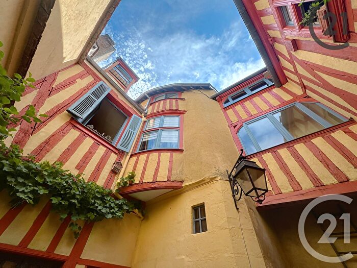 Maison à vendre - Auxerre, Centre-ville - 6 pièces - 3 chambres