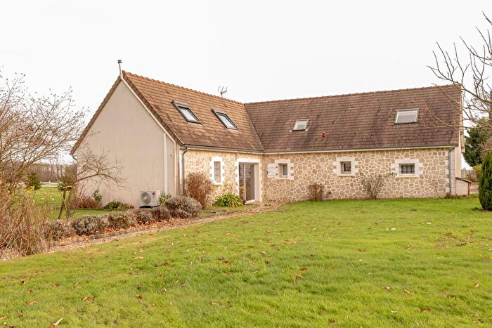 Maison 6 pièces à Prunay-Cassereau, à vendre