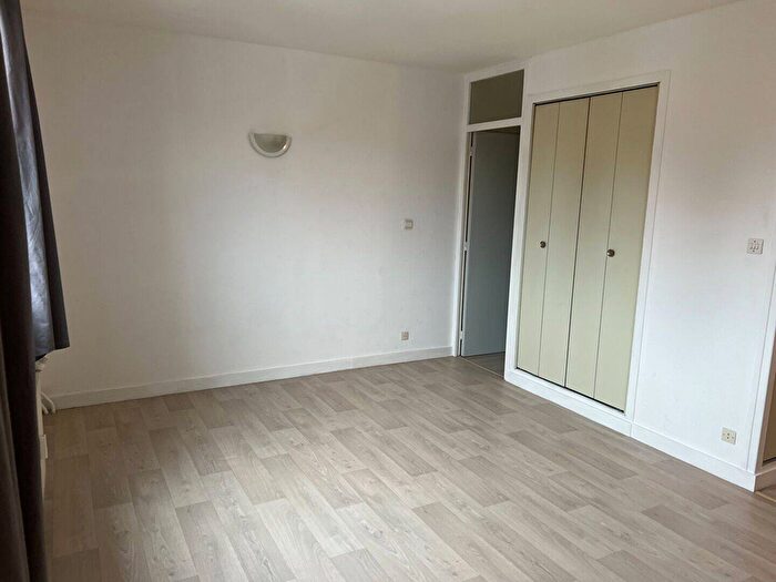 Appartement 1 pièce à Trois Cités, Poitiers, à louer