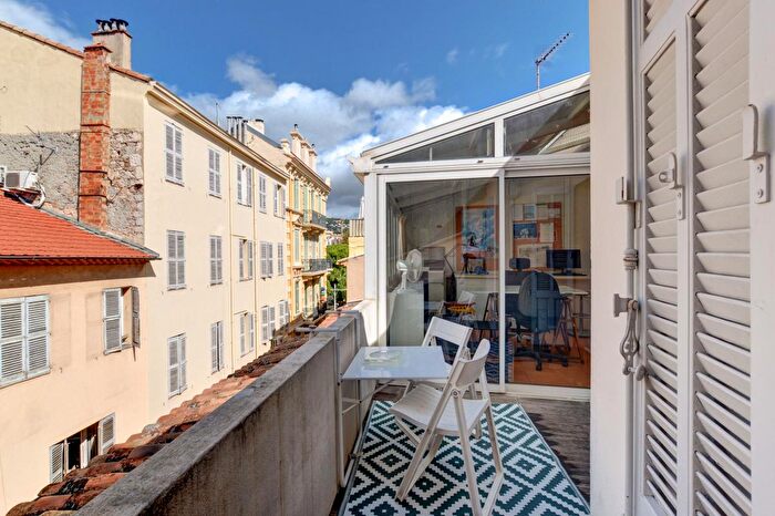 Appartement à vendre - Cannes, Centre-ville - 3 pièces - 2 chambres